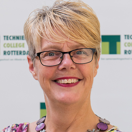 Virtual Reality in Career Guidance and Vocational Education – VR4VET